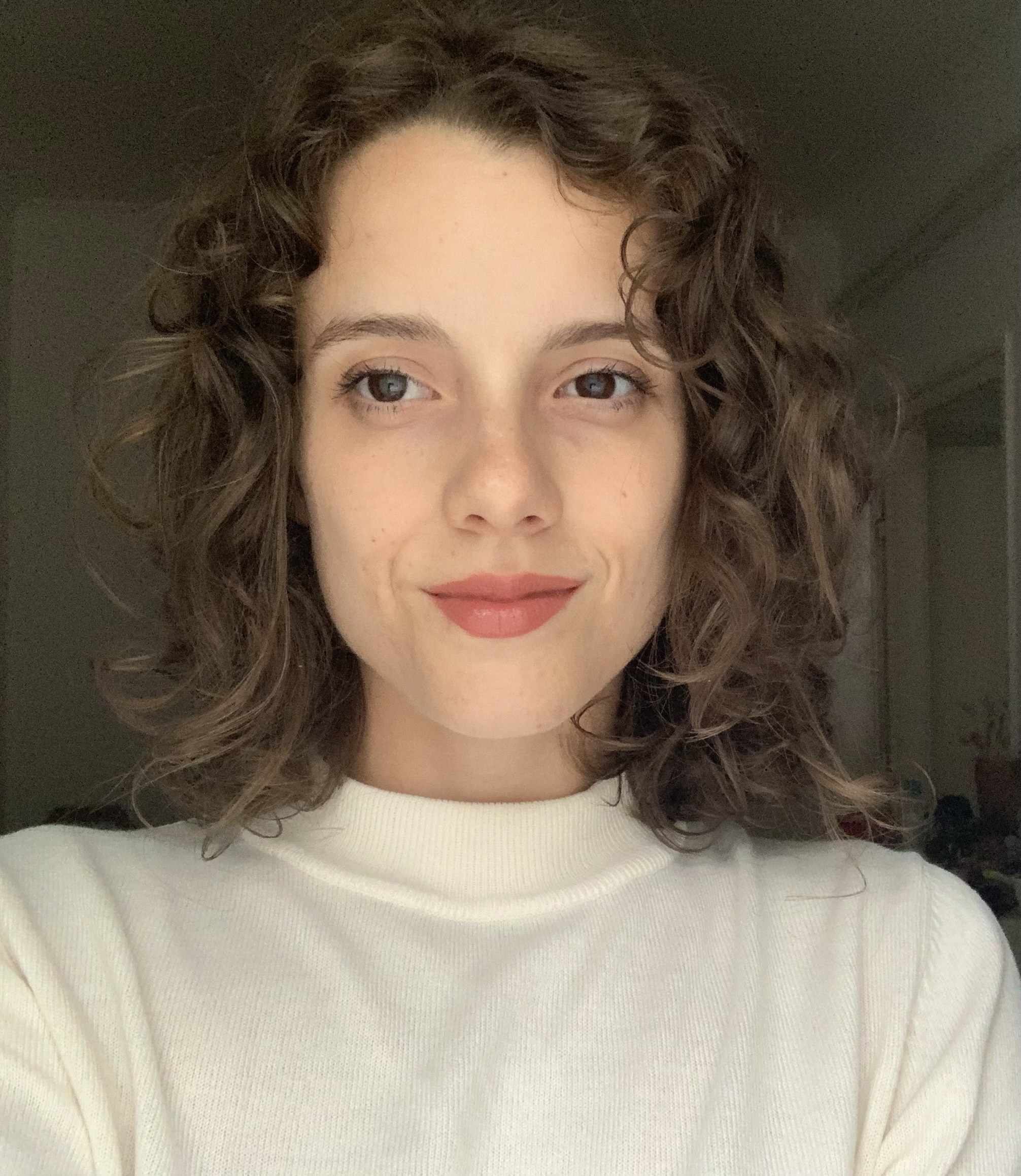 Zita Szopkó - Report for the World